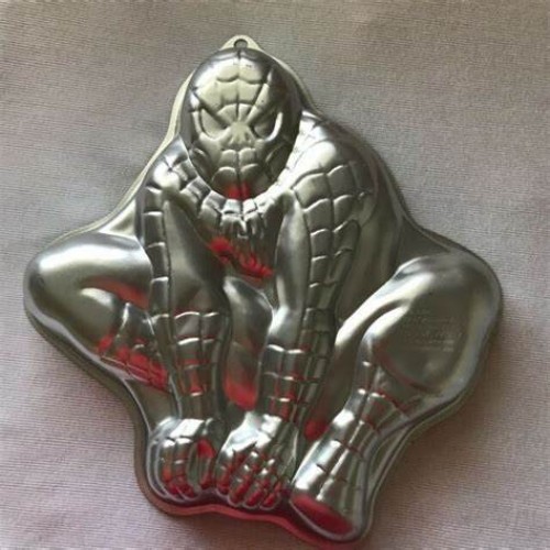BAKING PAN SPIDERMAN